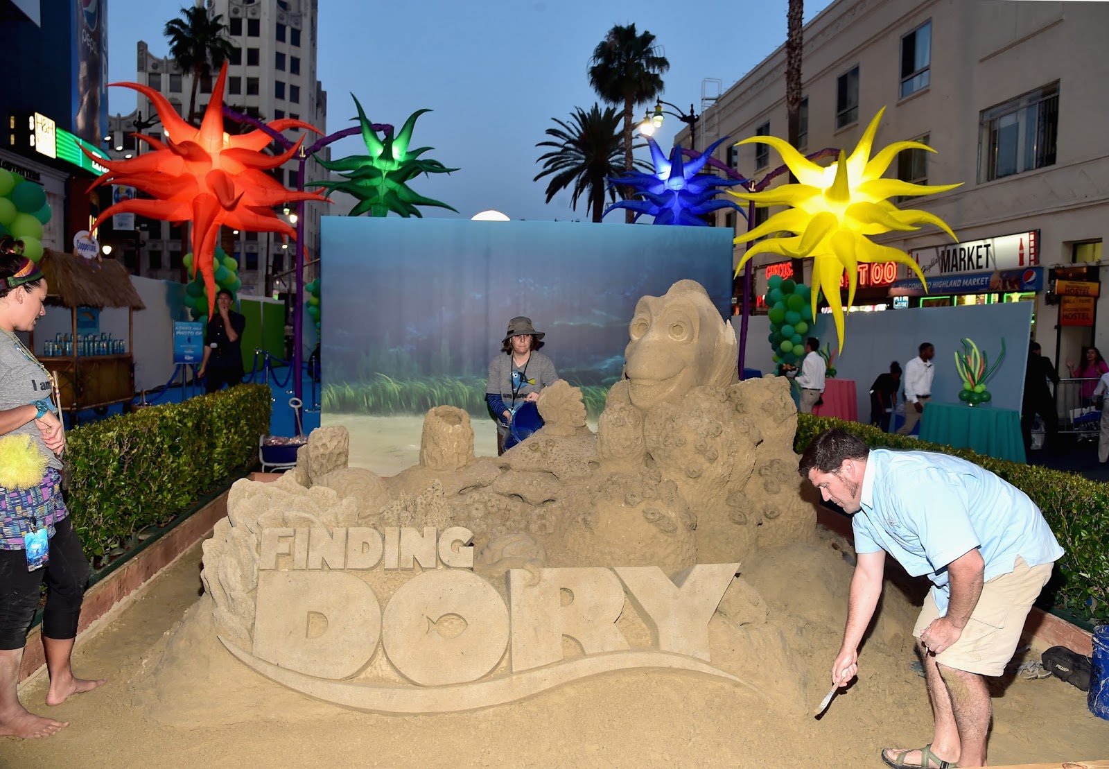 The 'Finding Dory' World Premiere - Photos and Video Interviews - Pixar ...